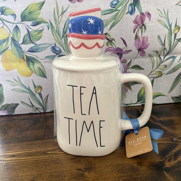Rae Dunn | Kitchen | Nwt Rae Dunn Tea Time Alice In Wonderland Mug W ...